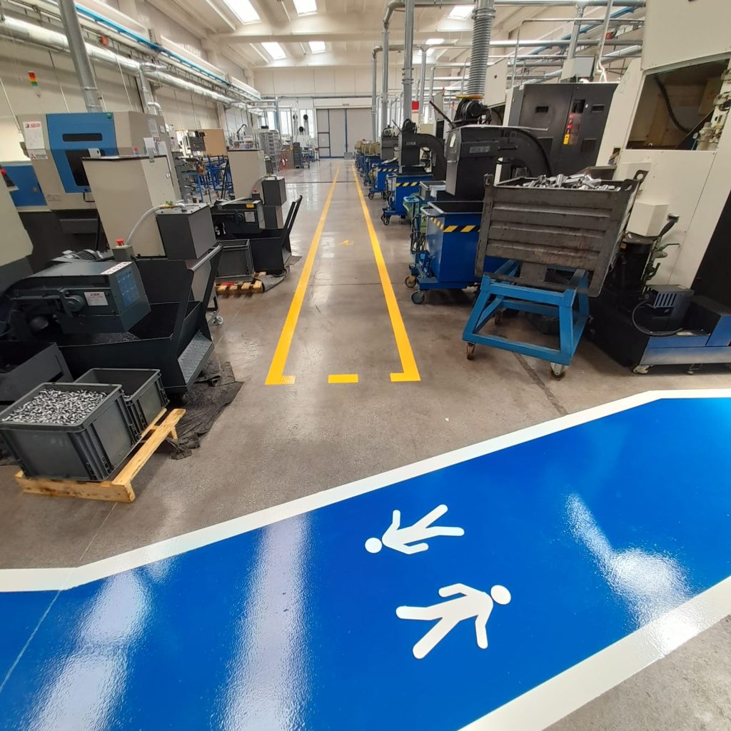 Segnaletica - Pavimart - Posa pavimentazione industriali, aziendali e ...