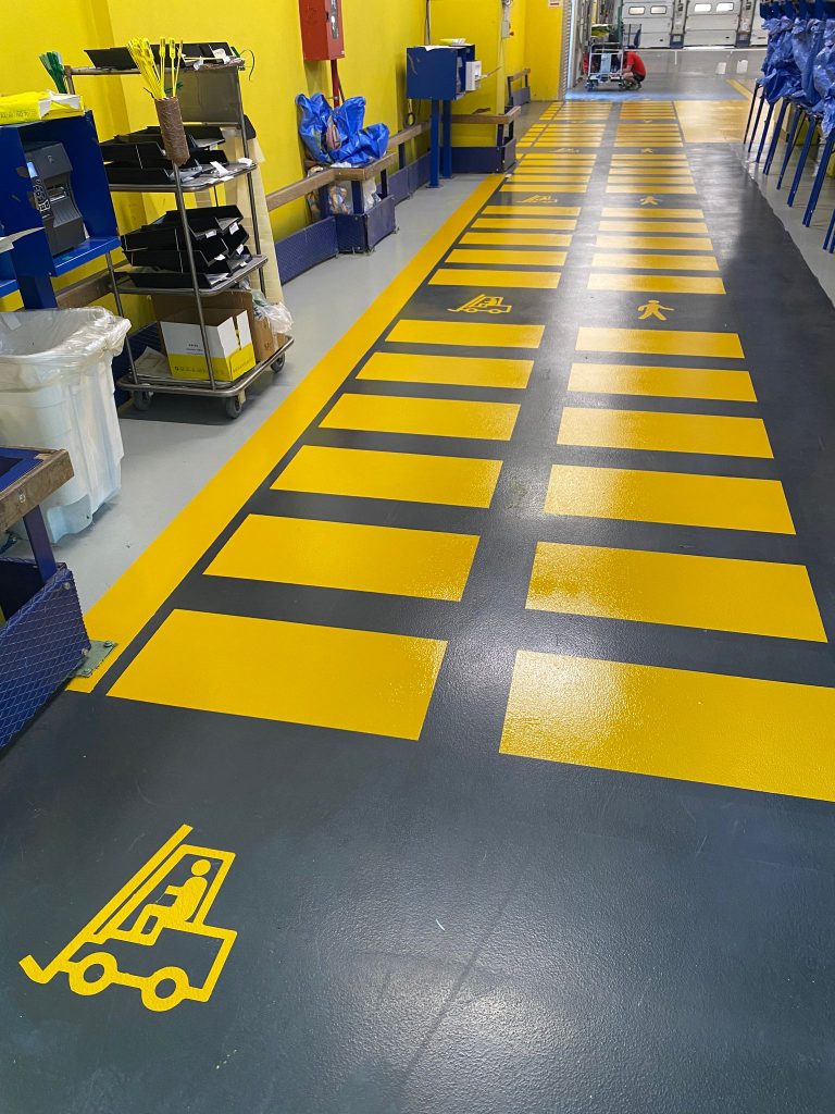 Segnaletica - Pavimart - Posa pavimentazione industriali, aziendali e ...